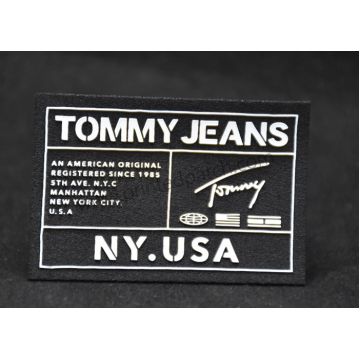 Quality 5 Colorway Printed Iron On Labels Woven Labels With Own Logo for sale