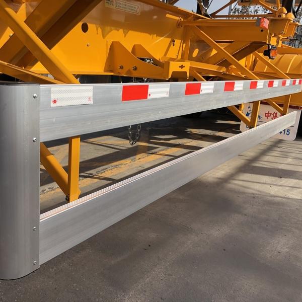 Quality 12R22.5-12PR Tire Skeleton Semi-Trailer The Optimal Solution for Container for sale