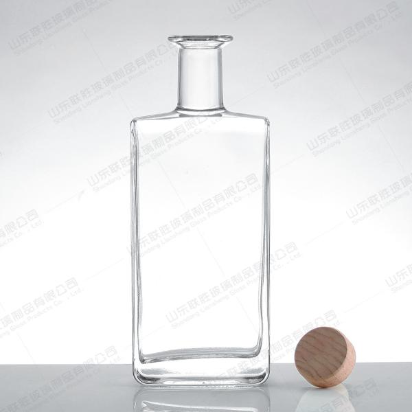Quality Flat Square Customized Glass Bottle For Gin Whiskey Rum 500ml 750ml 700ml for sale