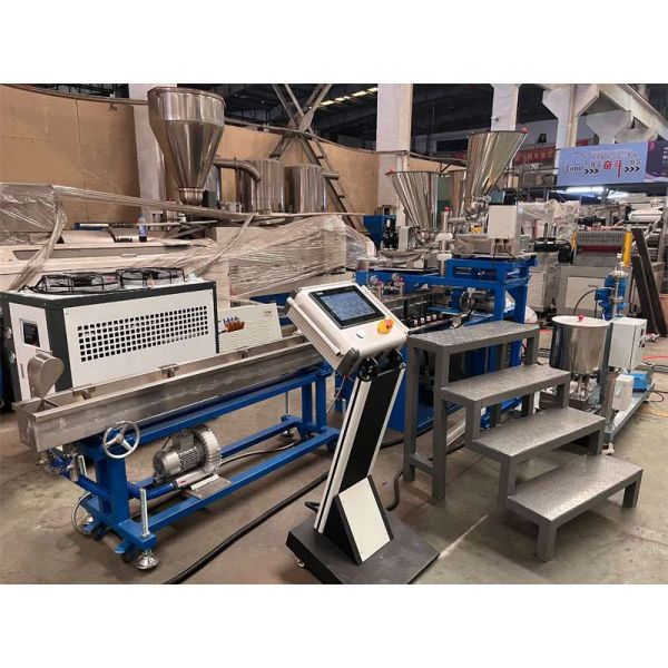Quality Co-Rotating Twin Screw Extruder For Lab Use for sale