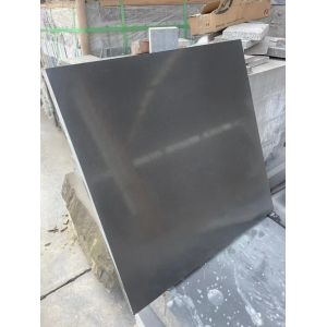 Quality Honed Finish Black Sandstone Tiles 18mm Sandstone Wall Tile Wear Resistance for sale