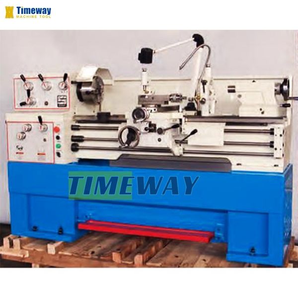 Quality Manual Precision Gear Head Metal Engine Lathe with Range of Spindle Speed 40 for sale