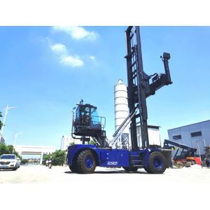 Quality OEM 9 Ton Load Forklift Container Handler With Engine for sale
