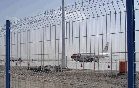 Quality 8ft High Fence Panels , 50x200mm Galvanized Mesh Panels for sale