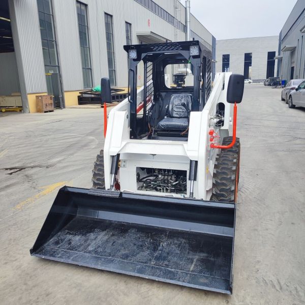 Quality Small Forklift Slip Loader Multi-Function Diesel Skid Steer Loader 3433*1740 for sale