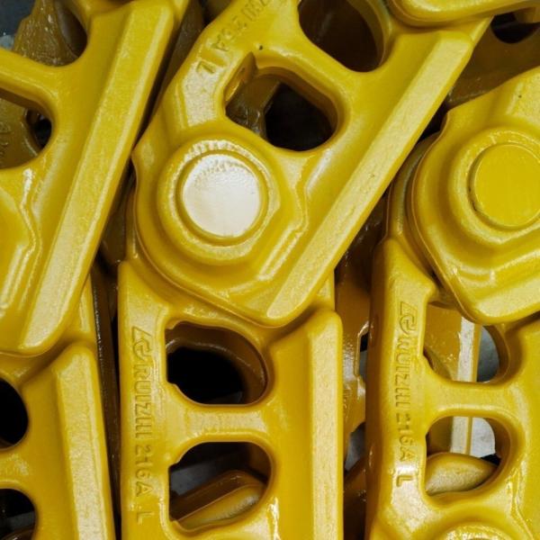 Quality Customization Excavator Bulldozer Track Link Chains from Leading Chinese for sale