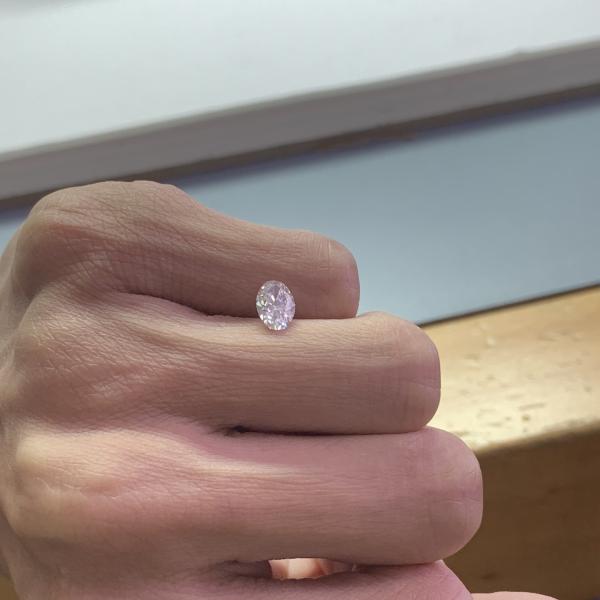 Quality 1.03 Carat VVS1 E Lab Cut Diamonds Oval Shape IGI Certificated for sale