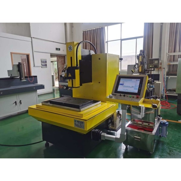 Quality EDM Small Hole Drilling Machine Sjd704c Economical CNC Machine Tools for sale