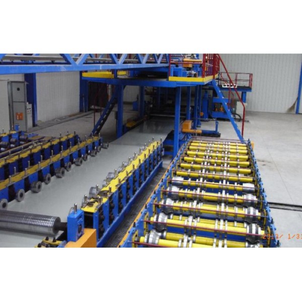 Quality Wall Roof Panel Roll Forming PU Sandwich Panel Line for sale