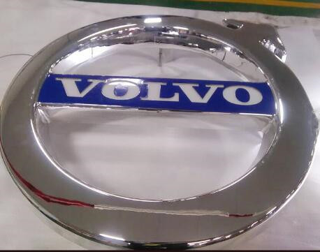 Quality Pvd Chrome Vacuum Metalizing Machine Automotive Logo Chroming Vertical for sale