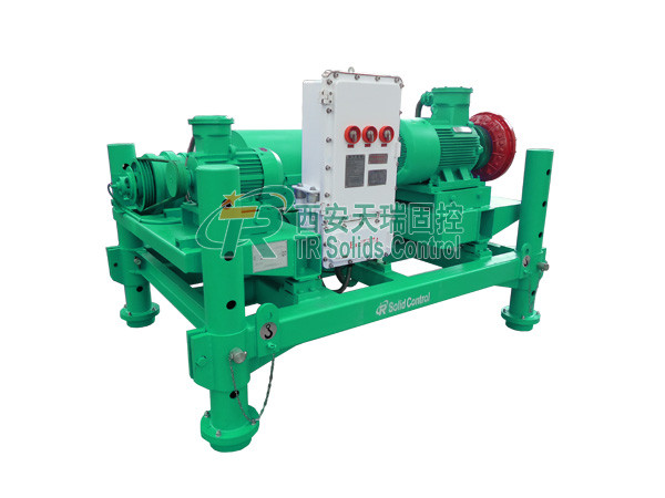 Quality 2200r/min Oilfield Centrifuga Decanter , Oil Treatment System Sludge Centrifuge for sale