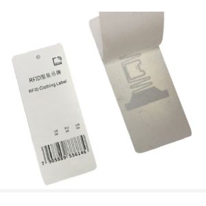 Quality 70*30mm Paper Clothing RFID Hang Tag Apparel Clothes 960MHZ for sale
