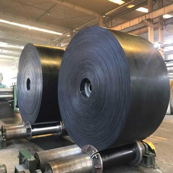 Quality Black Anti-tear Steel Cord Conveyor Belt ST1000 Wire Rope Conveyor Belt For Heavy-Duty Applications for sale