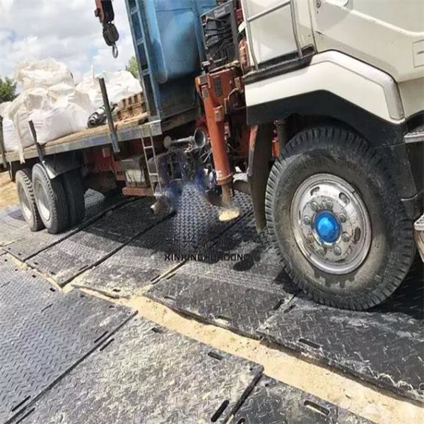 Hard Plastic Floor Portable Roadways Mat Hdpe Ground Protection Road ...