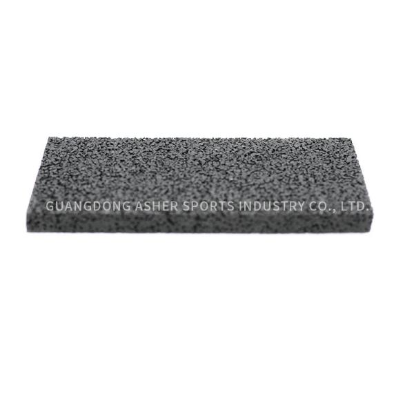 Quality Excellent EPDM Running Track , EPDM Rubber Mat 15mm Thickness for sale