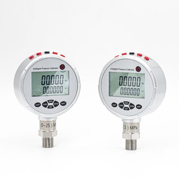 Quality High Precision Portable Multifunction Calibrator 70Mpa Digital Pressure Pump for sale