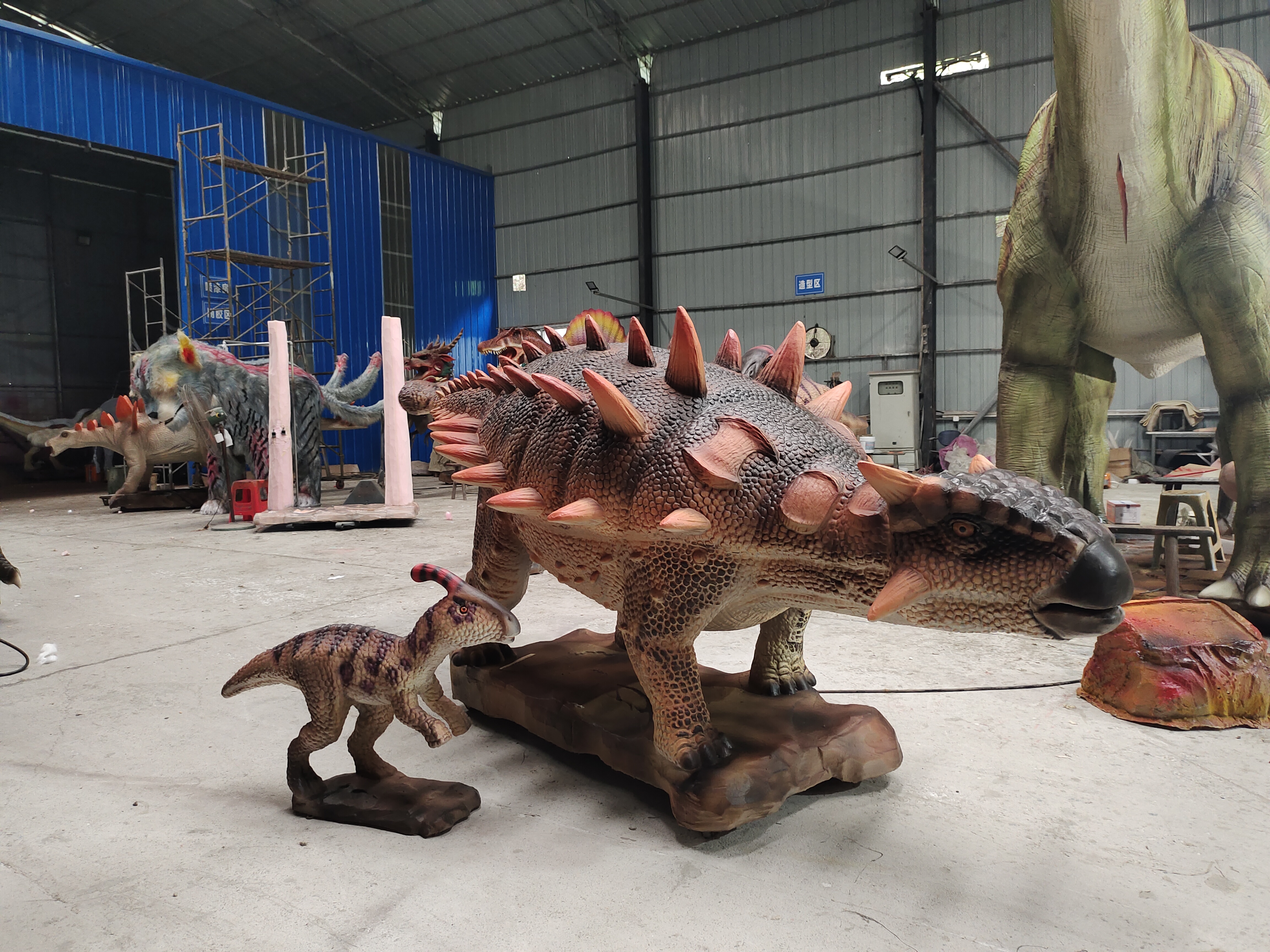Quality Theme Park Life Size Animatronic Dinosaur Ankylosaur 4m Model For Sale for sale