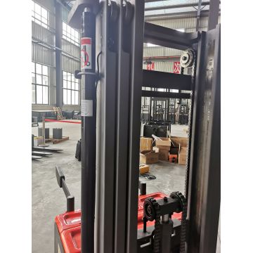 Quality Container 4.5m 2 Cyclinder 550mm Straddle Electric Pallet Stacker for sale