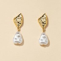 Quality 2025 Popular and Elegant a Pair of Opposite Sex Pearl Earrings Hot Selling for sale