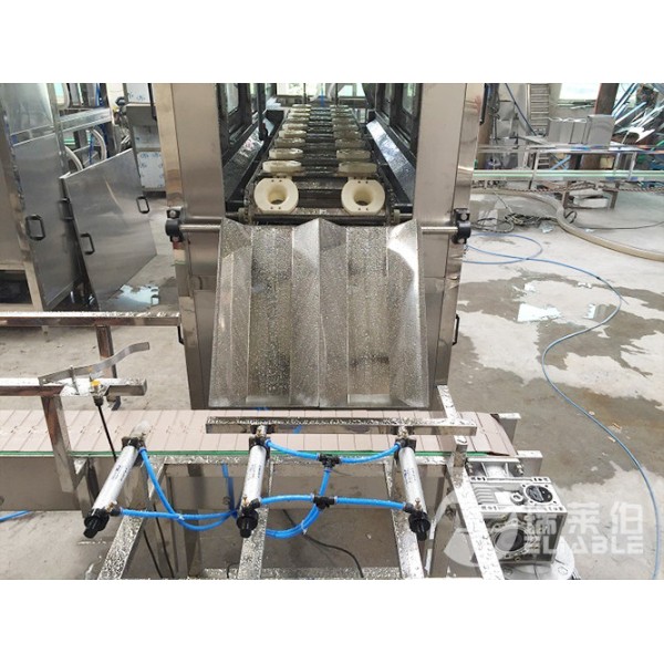 Quality 3/5 Gallon Barrel Drinking Water Beverage Filling Line , Automatic Capping for sale