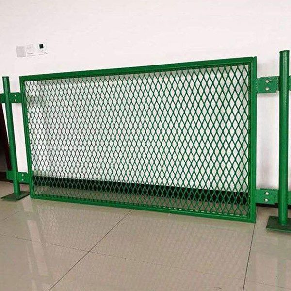 Quality High Speed Bridge Anti Dazzle Fence Customized Anti Throw Network for sale