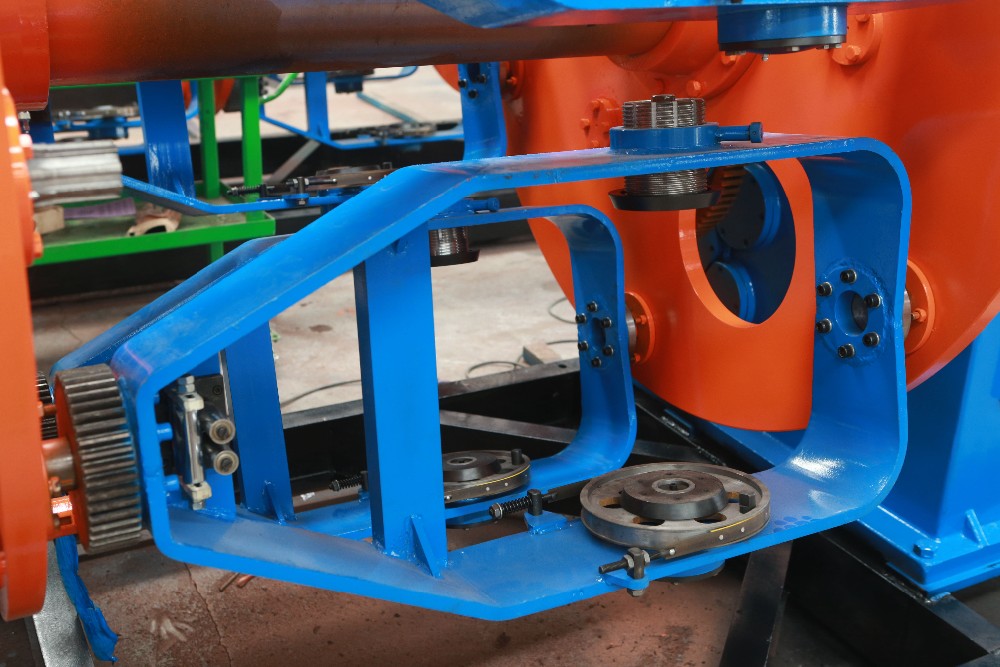Planetary stranding machine (4)_