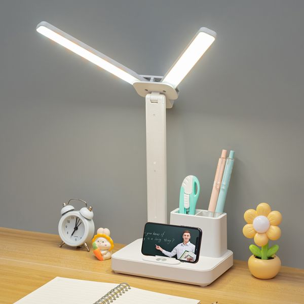 Quality Type-C Chargeable Desk Lamp Offering 800mAh Battery Workspace Illumination for sale