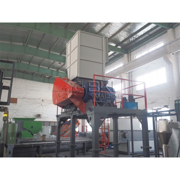 Quality PP PE Plastic Film Granulator 300kg H Plastic Pet Bottle Crushing Machine for sale