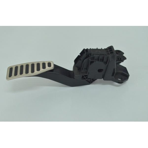 Quality Car Brake Pedal SKD61 Hasco Base Precision Injection Mould for sale