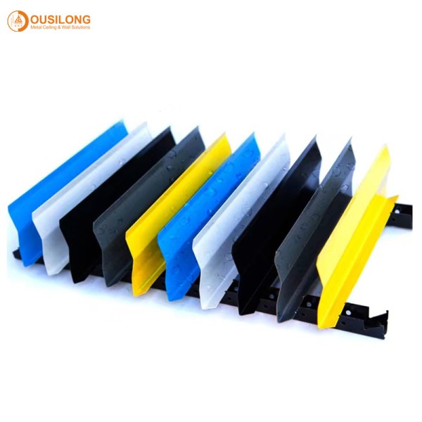 Quality Building Decorative Aluminum Aluminium False Ceiling Metal Suspended Linear Ceiling Panels for sale