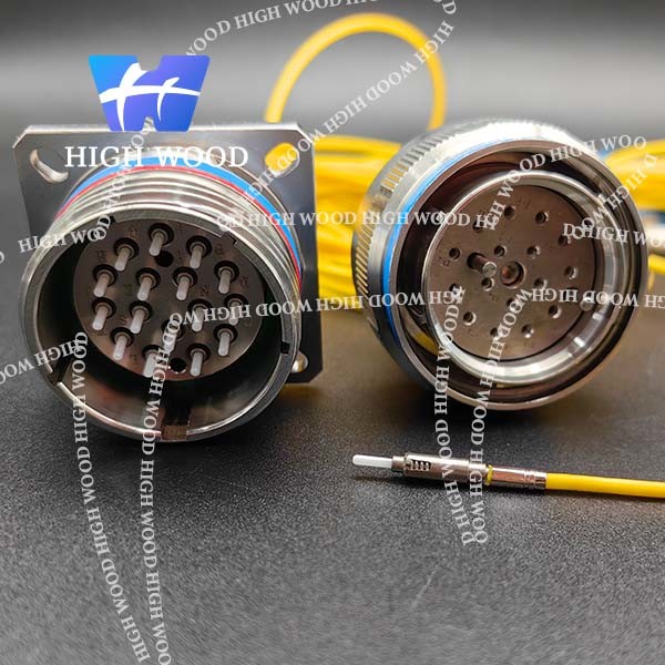 Quality J599A8（ARINC801）series optical fiber connector， for sale