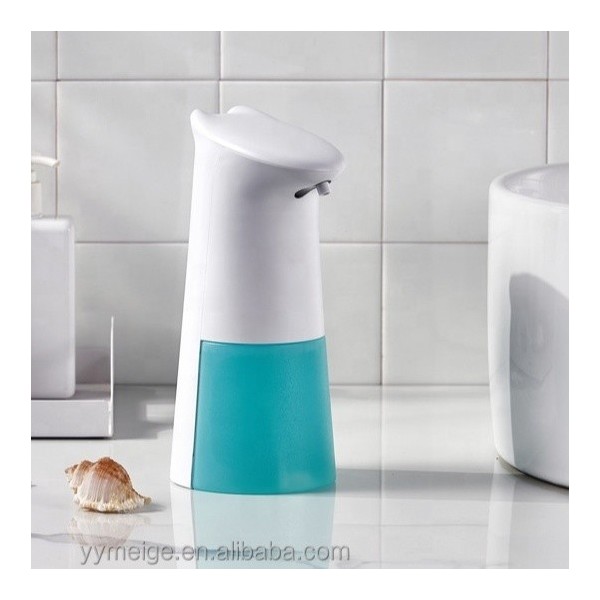 Quality Best seller Wholesale White Cute Kitten Plastic Cartoon Style Bathroom Desk top Kids Bubble Rohs FCC CE Automatic Soap dispenser for sale