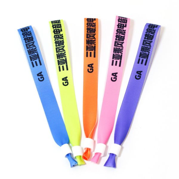 Quality Environmental Protection RFID Wristbands Customized Satin Fabric for Event for sale