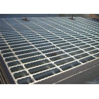 Quality ISO9001 Serrated Steel Grating For Flooring Customized Cross Bar Spacing for sale