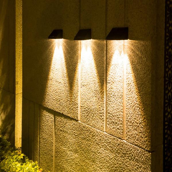Quality 28±5LM Lamp Luminous Flux Led Garden Solar Wall Light for Courtyard Decoration for sale