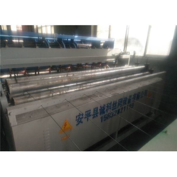 Quality PVC Coated Wire Mesh Fencing Machine , 3 - 6mm Industrial Welded Wire Mesh Machine for sale