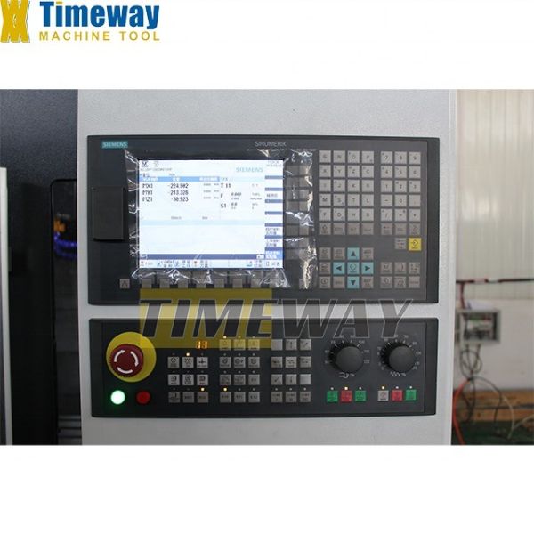Quality BT40 Spindle Taper Timeway VMC550 3-axis Linear Guideway Vertical Machining for sale
