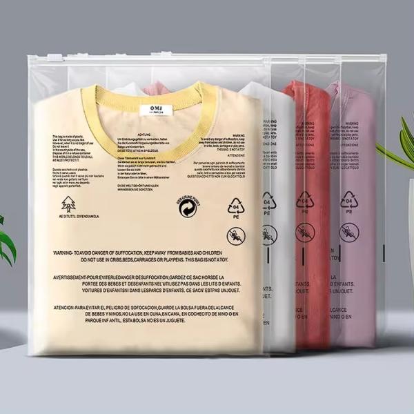 Quality Customizable EVA CPE/PE Clear Zip Bags For Clothes With Easy Open Close Sealing for sale