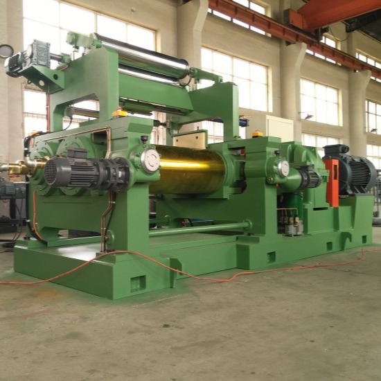 Quality 560mm Two Roll Mill Rubber Mixing Mill Machine 90KW Green for sale