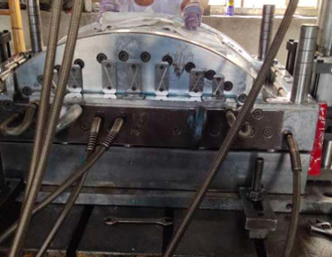 Quality Metal SMC Compression Molding Fan Cover Mold 100K-500K Shots for sale