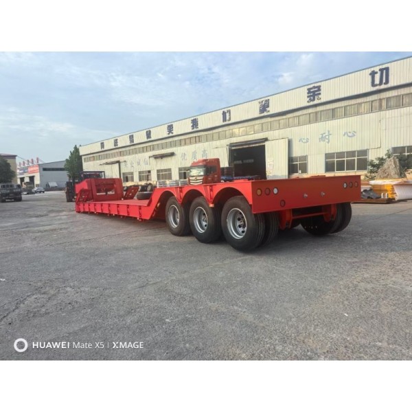 Quality Gooseneck Lowbed Trailer Customization For Oversized Load Transportation for sale