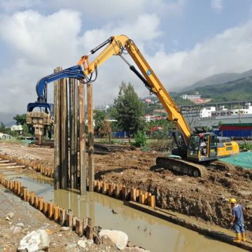 Quality Yellow Color Concrete Pile Driving Machine High Construction Efficiency for sale