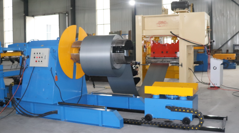 Sound stop aluminum panels rolling forming machine