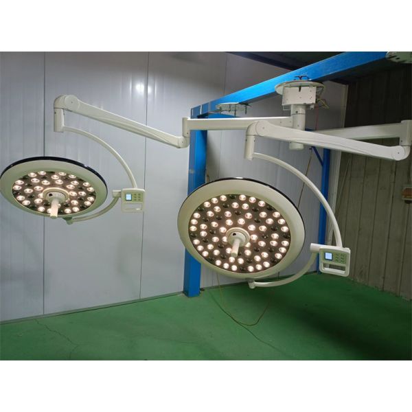Quality LED Surgical Light With Adjustable Brightness And Color Temperature for sale