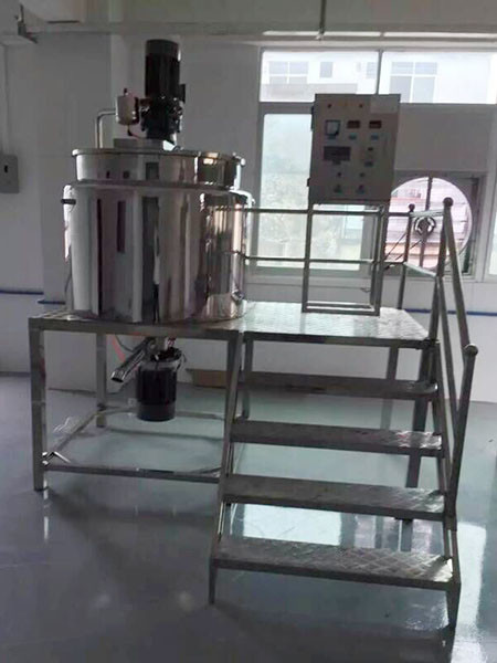 Quality 50L Liquid Laundry Chemical Making Machine electric heating for sale