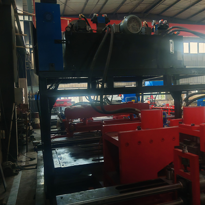 Cable tray forming machine in operation