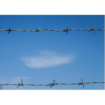 Quality Use of prison walls PVC Coated /Galvanized Barbed Wire Coils fence for sale
