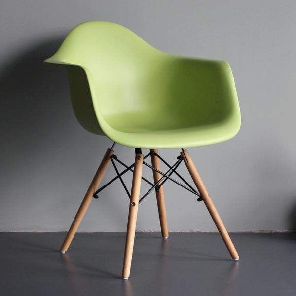 Quality Wipes Clean Easily 0.224CBM 63cm Lightweight Plastic Chair for sale