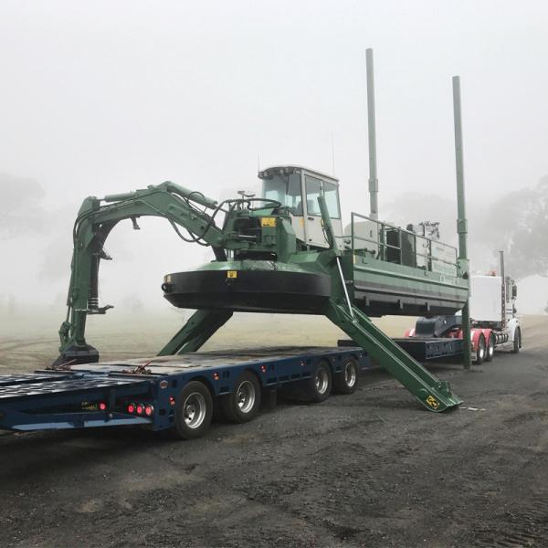 Quality Multipurpose Amphibious Cutter Suction Dredger with Submersible Pump Customized for sale