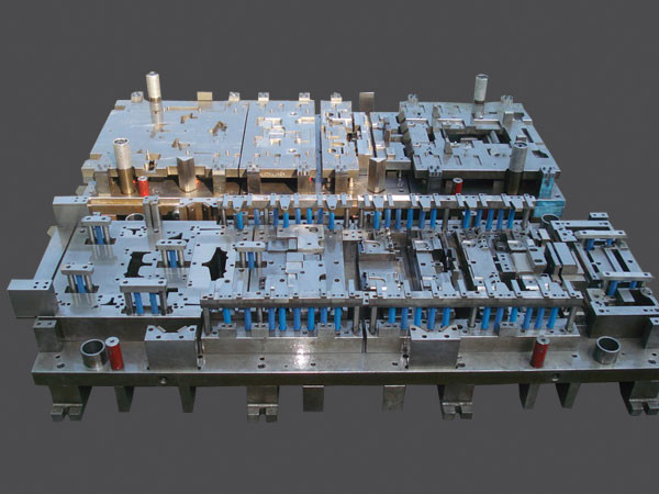 Quality High Tolerance Progressive Stamping Tool Metal Stamping Punch Mould for sale